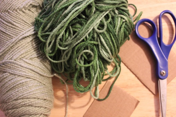 Meg: DIY Yarn Puffs - The Fitnessista