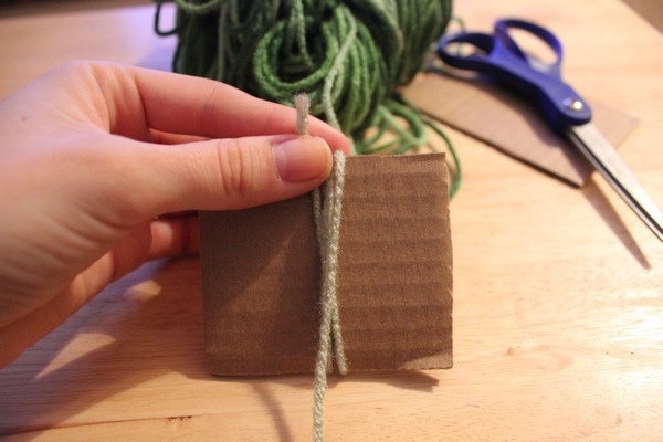 Meg: DIY Yarn Puffs - The Fitnessista