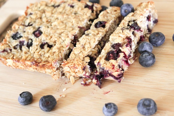 Blueberry Oat Bar Recipe - The Fitnessista