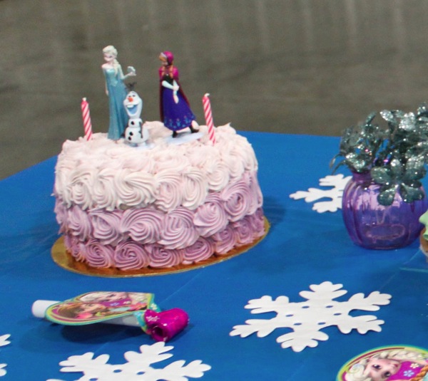 Liv's 2nd Birthday Party and the magical 321 cake - The Fitnessista