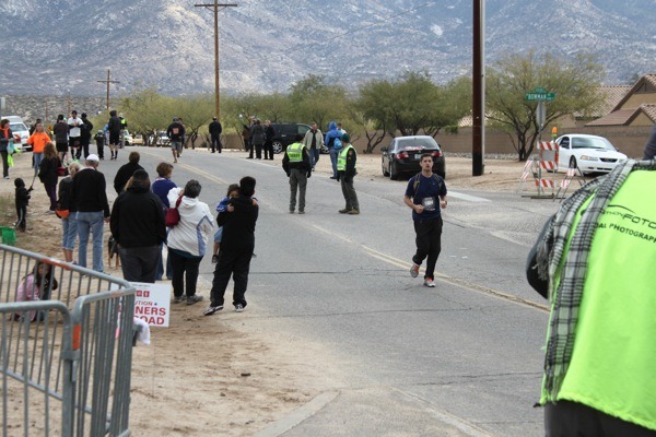 Pilot's Tucson Marathon Recap - The Fitnessista