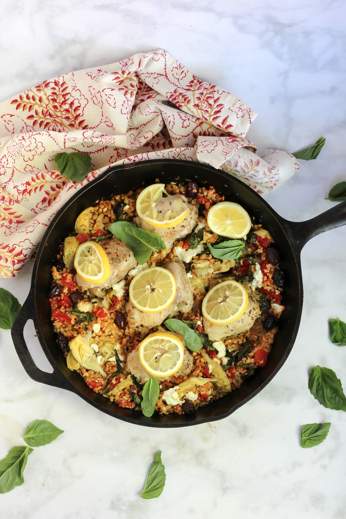 Chicken with Mediterranean cauliflower rice - The Fitnessista