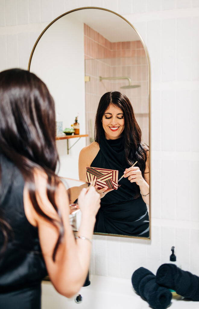 wearing makeup with blepharitis, dry eye, and MGD - The Fitnessista