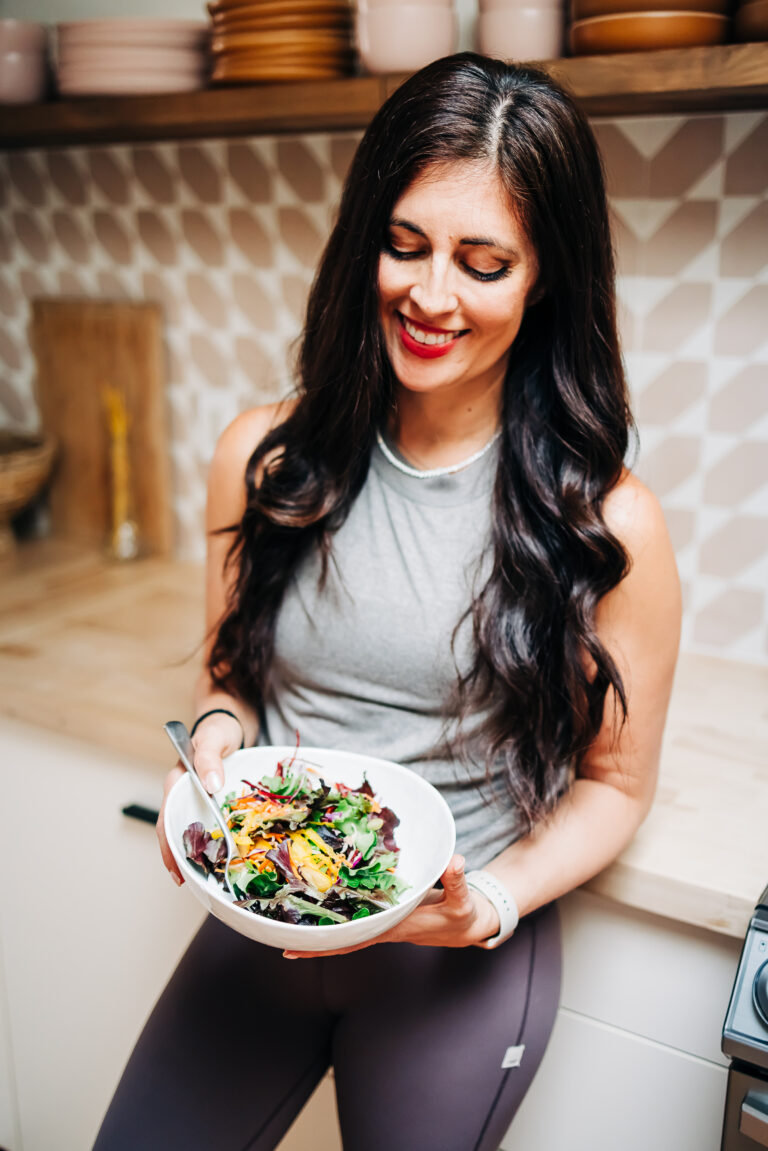 Turmeric Salad Dressing - The Fitnessista